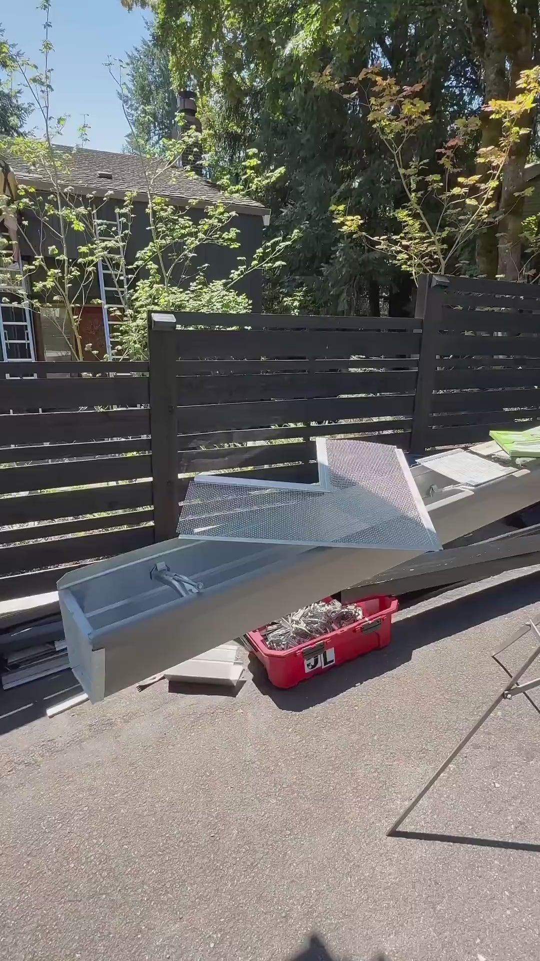 LeafBlaster Pro Gutter Guard | Premium Debris Protection | Mesh System ...